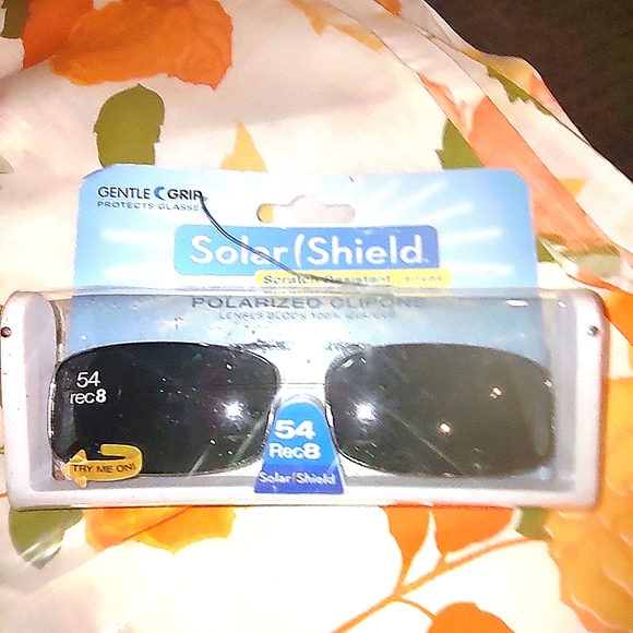 gentle grip | Accessories | Solar Shields Polarized Clipons New | Poshmark